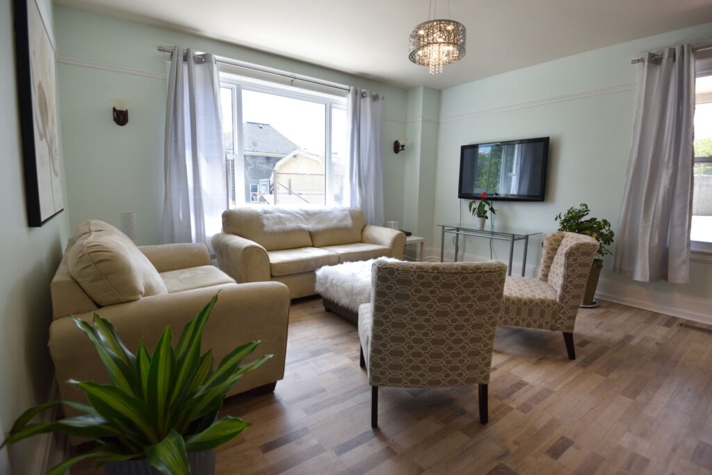 Home - Argus Residence for Young People